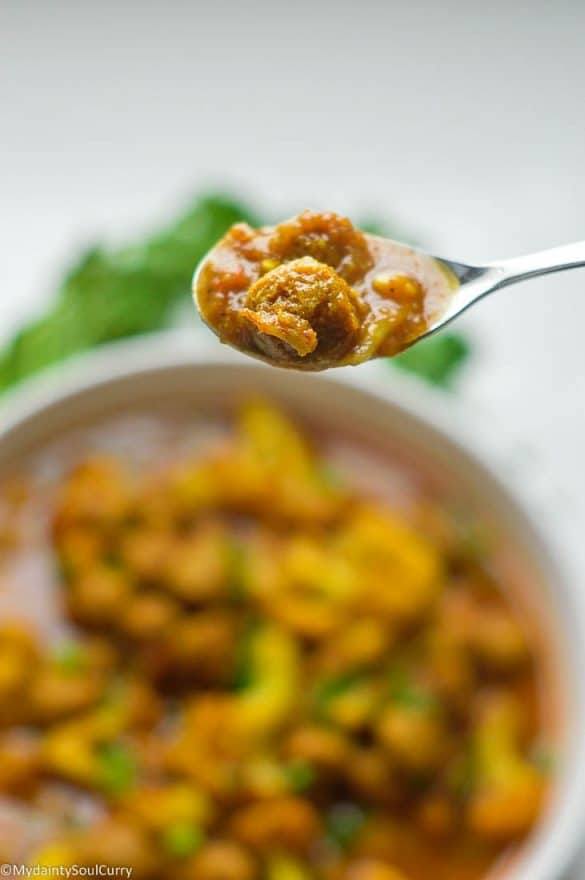 Soya Chunks Curry - My Dainty Soul Curry