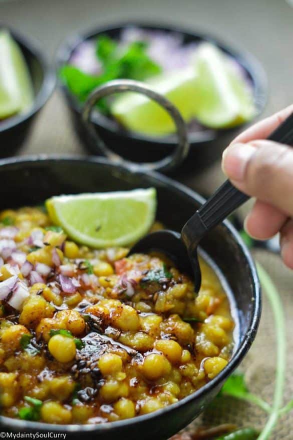 Ghugni Recipe {Instant Pot} - My Dainty Soul Curry