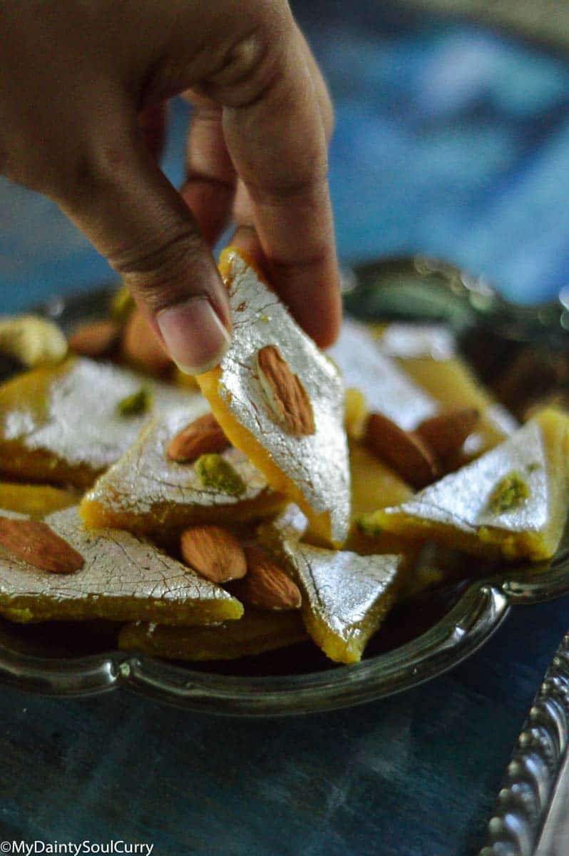 Mango Katli/Burfi - My Dainty Soul Curry