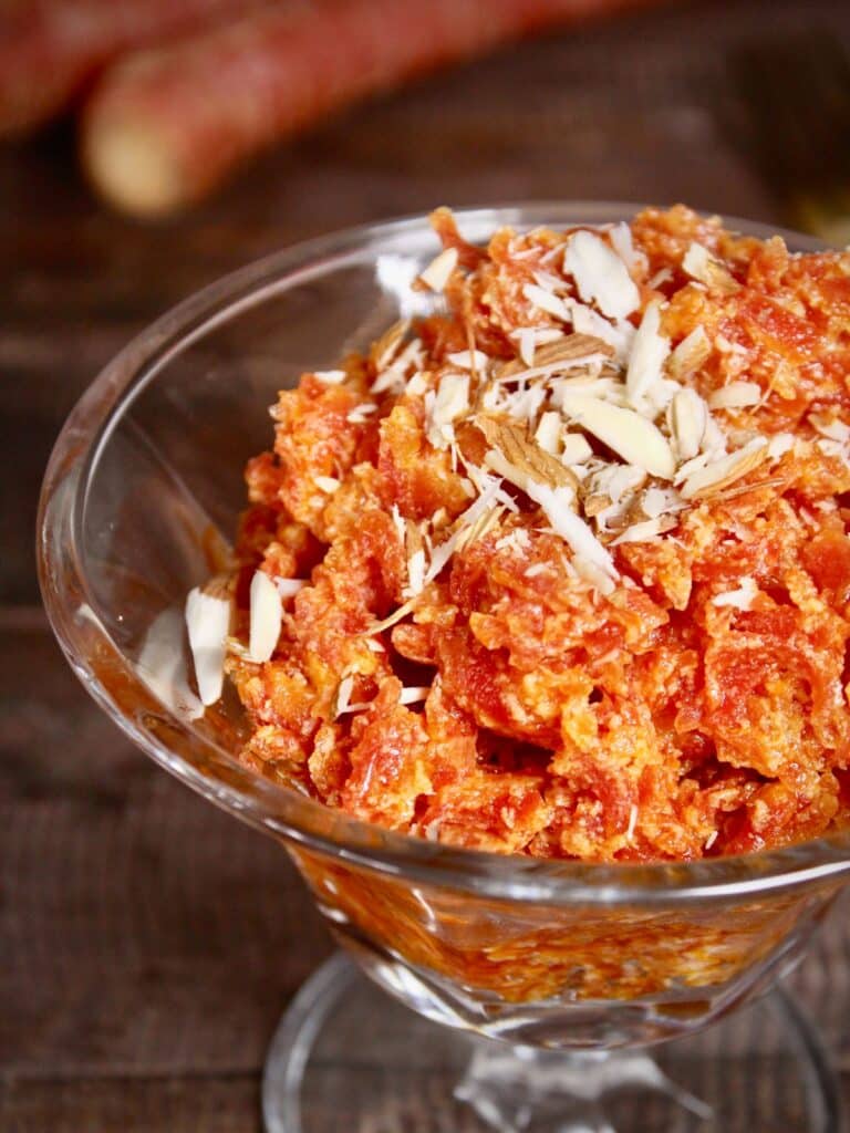 Easy Peasy Carrot Pudding Gajrela - My Dainty Soul Curry