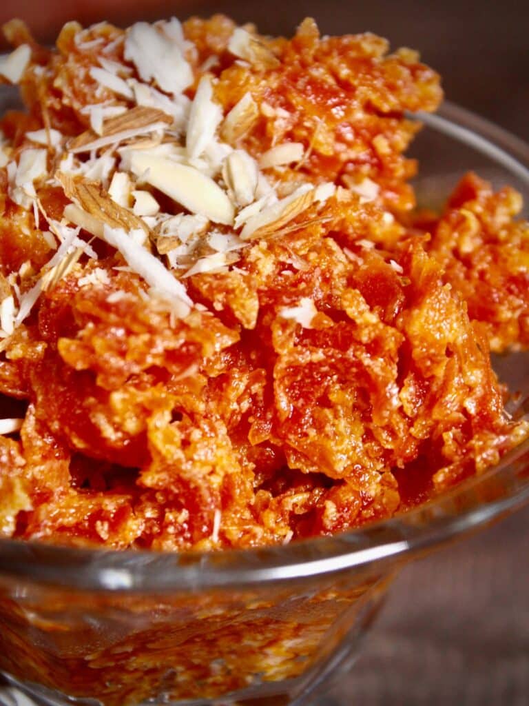 Easy Peasy Carrot Pudding Gajrela - My Dainty Soul Curry