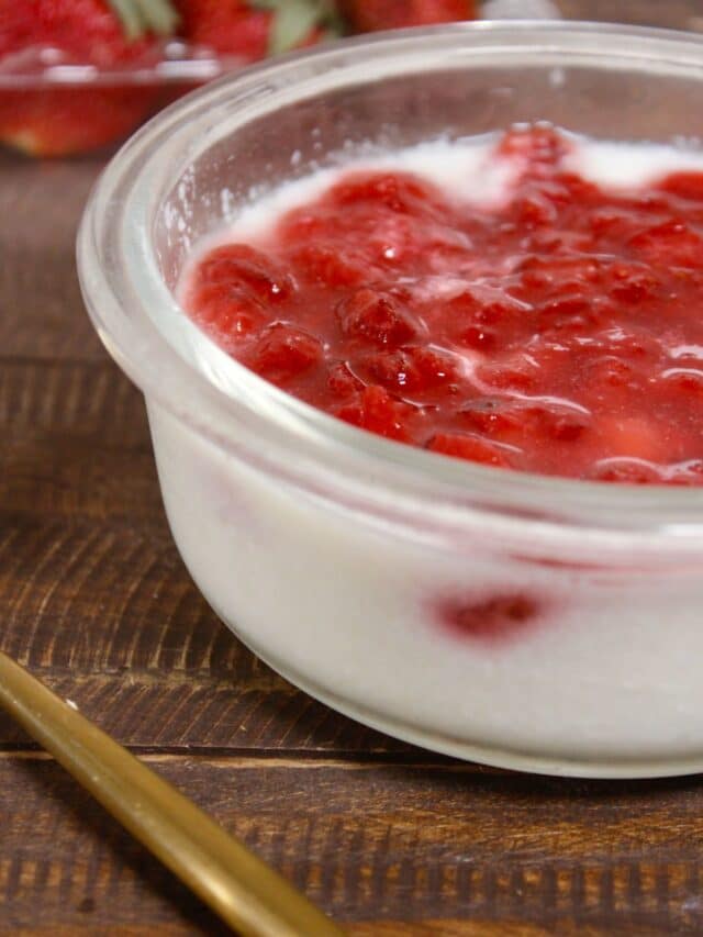 Easy Strawberry Pudding - My Dainty Soul Curry