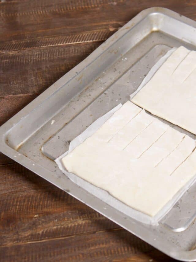 Gajar ka Halwa Puff Pastry - My Dainty Soul Curry