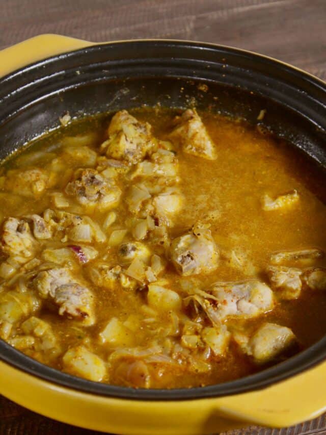 Banana Stem Chicken Curry - My Dainty Soul Curry