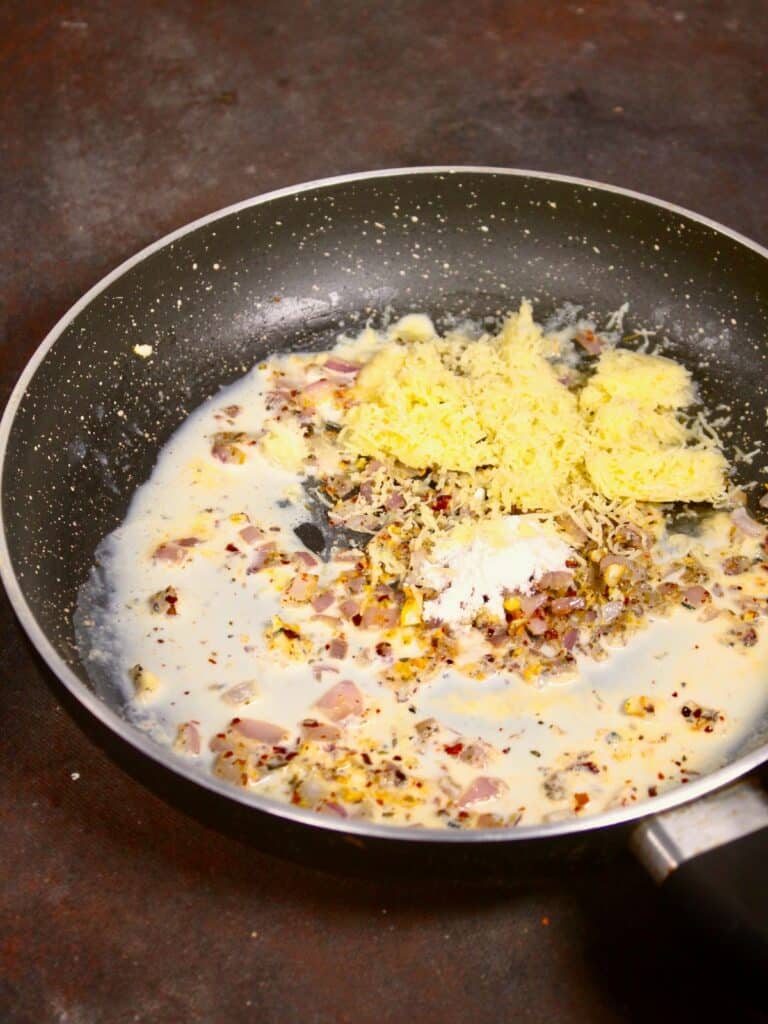 Broad Beans Pasta in White Sauce - My Dainty Soul Curry