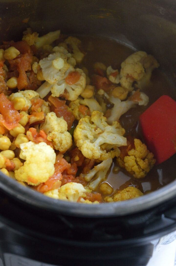 Chana Gobi Masala Recipe - My Dainty Soul Curry