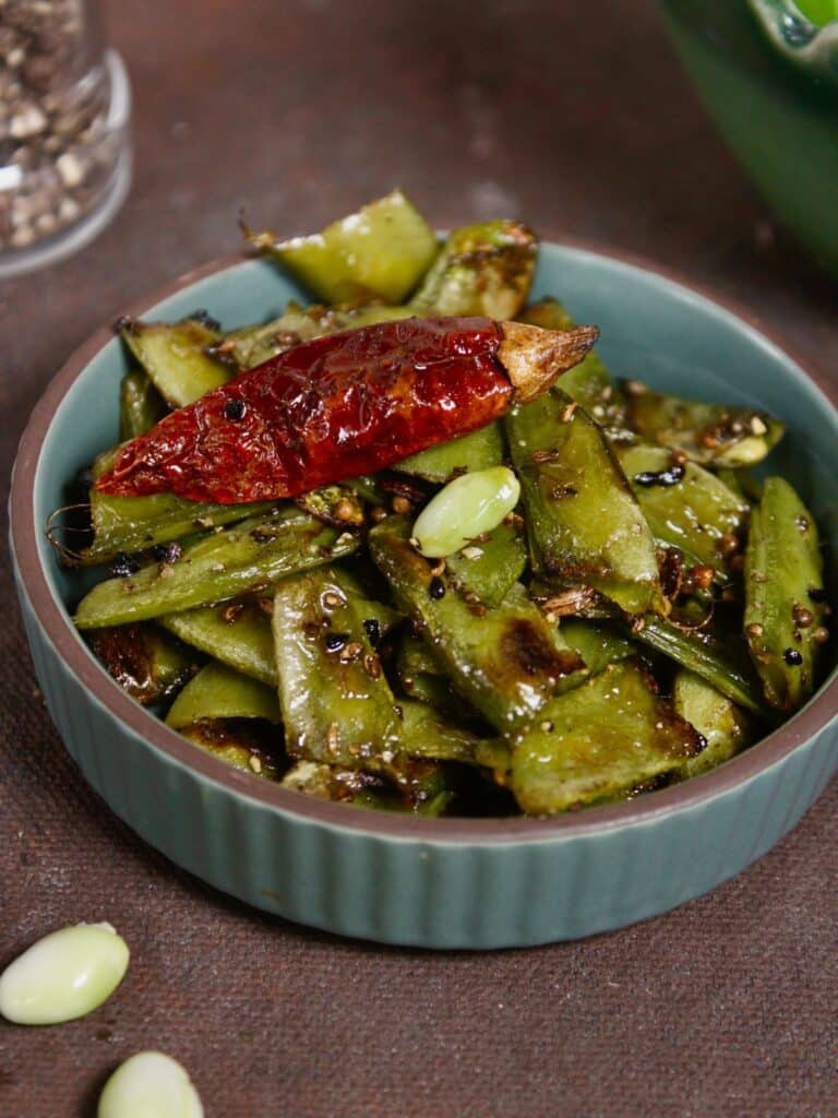 Salt and Pepper Broad Beans - My Dainty Soul Curry