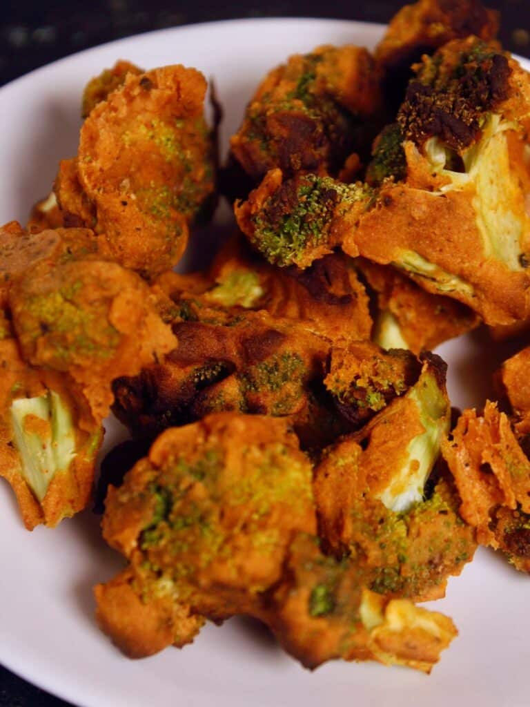 Air Fried Buffalo Broccoli Bites - My Dainty Soul Curry