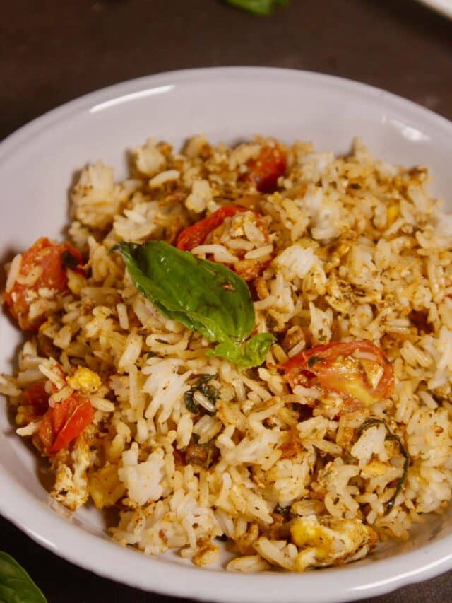 Thai Spicy Egg Fried Rice - My Dainty Soul Curry