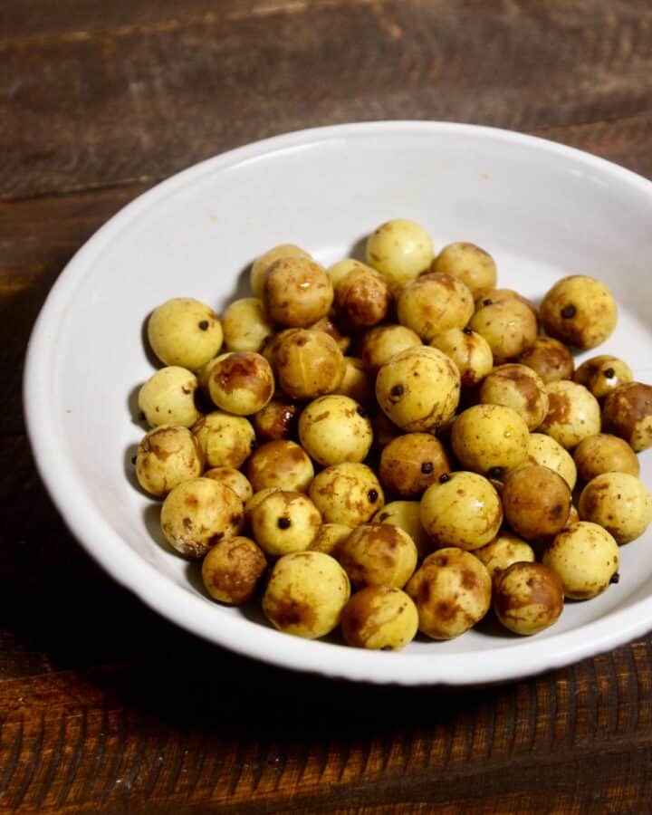 Pickled Gooseberries - My Dainty Soul Curry