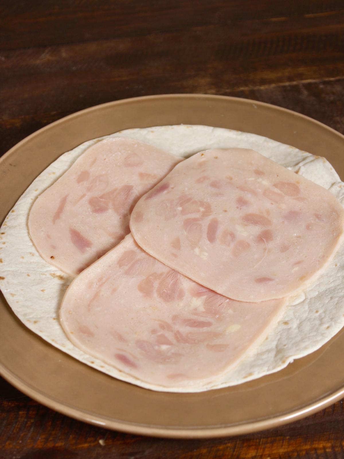 Chicken Ham Breakfast Tortilla - My Dainty Soul Curry