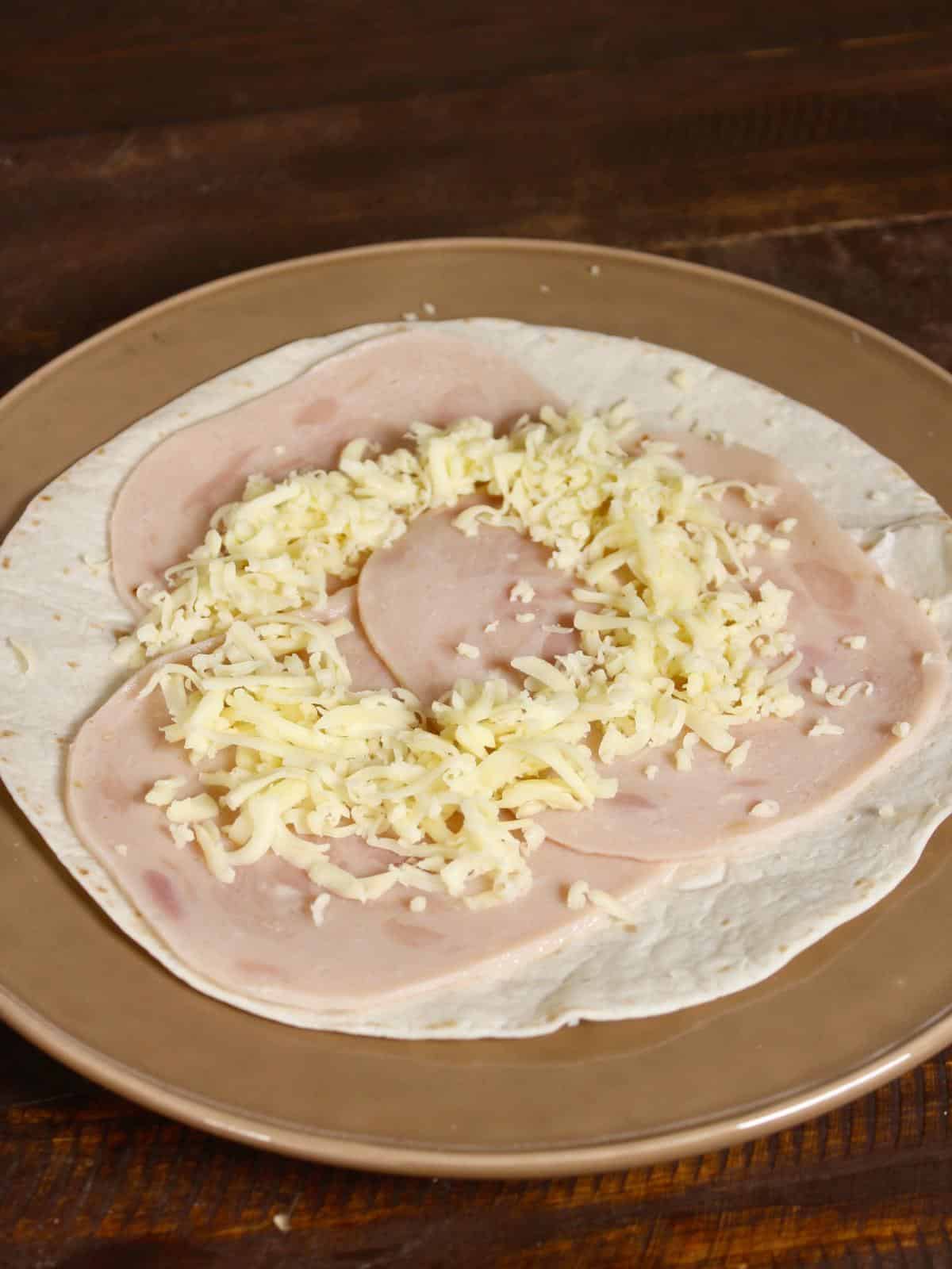 Chicken Ham Breakfast Tortilla - My Dainty Soul Curry