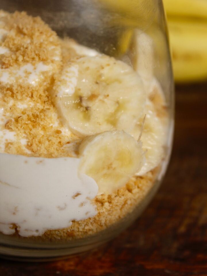 Easy Banoffee Cups - My Dainty Soul Curry